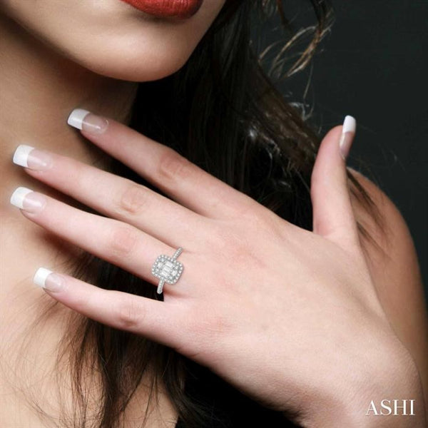 1/2 Ctw Baguette & Round Cut Fusion Diamond Ring in 14K White Gold ...